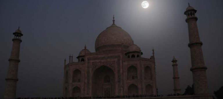 Taj Mahal under Moon Light: Mehtab Bagh Taj view point opens for ...